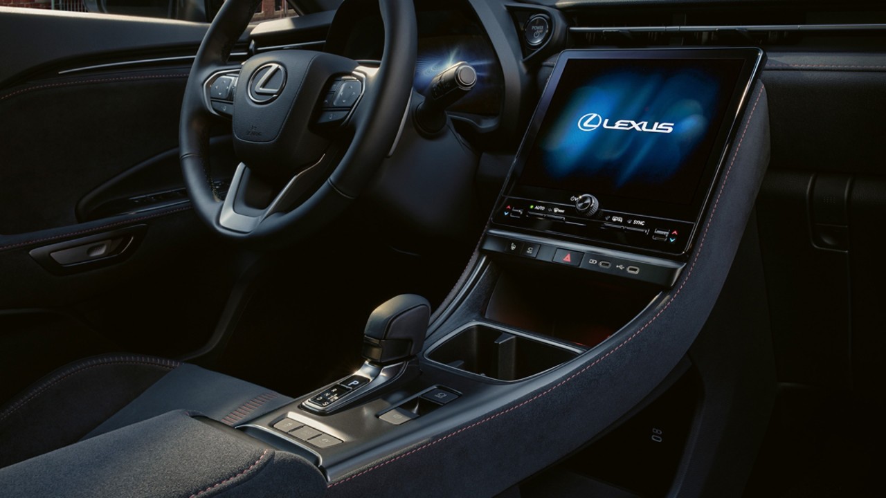 The Lexus LBX Self-Charging Hybrid | Lexus Europe
