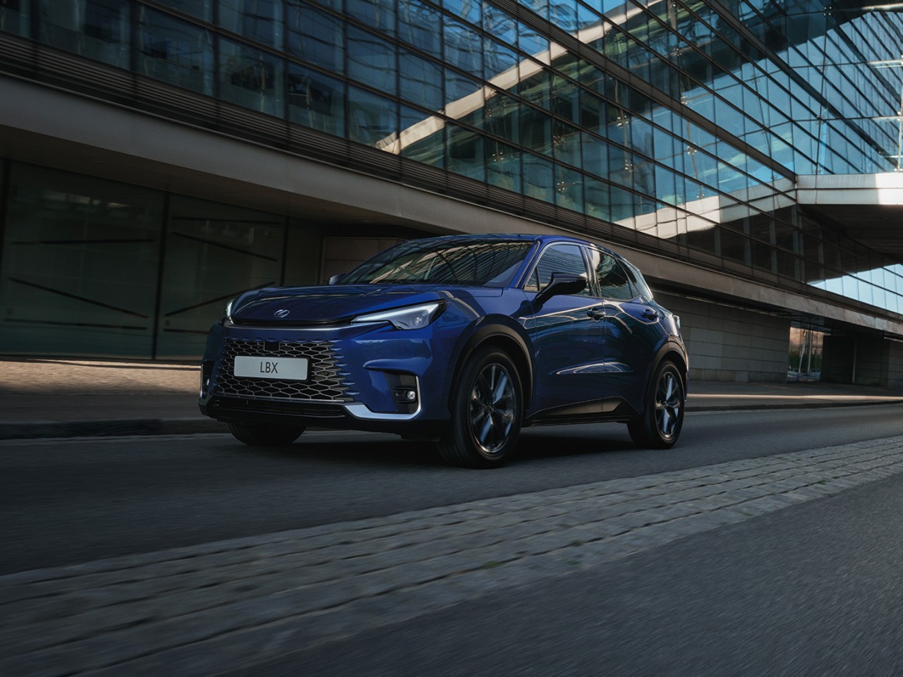 The Lexus LBX Self-Charging Hybrid | Lexus Europe