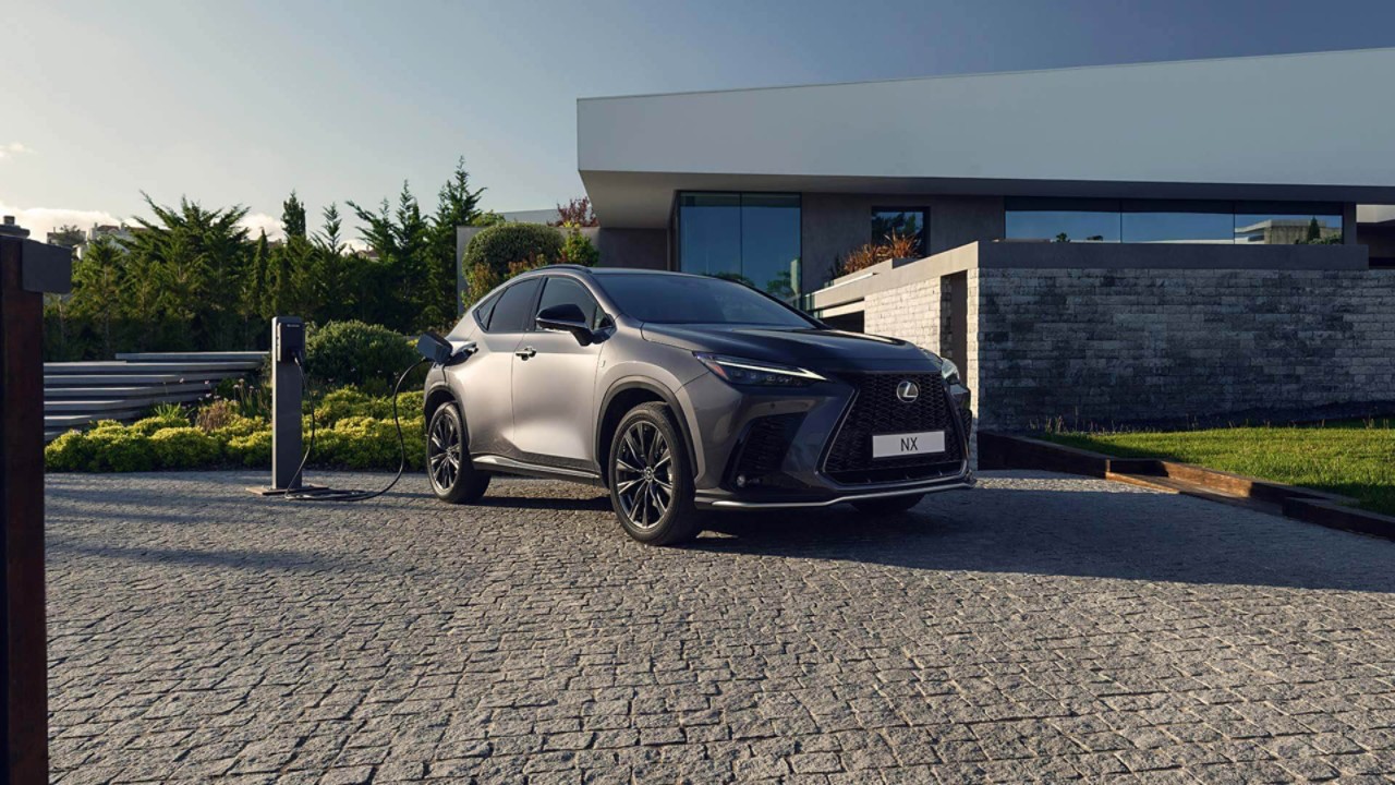 Electrified Vehicle Charging | Lexus Europe
